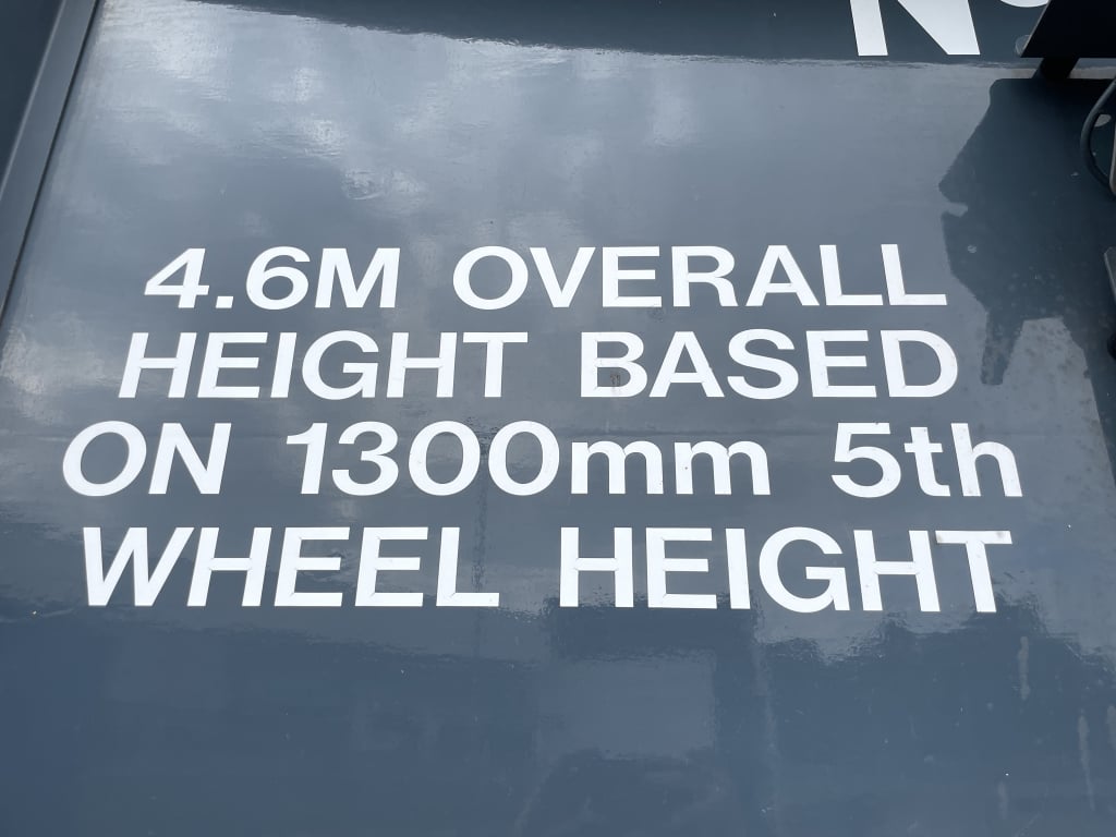 HGV Trailers for Sale | Used Truck Trailers - Walker Movements