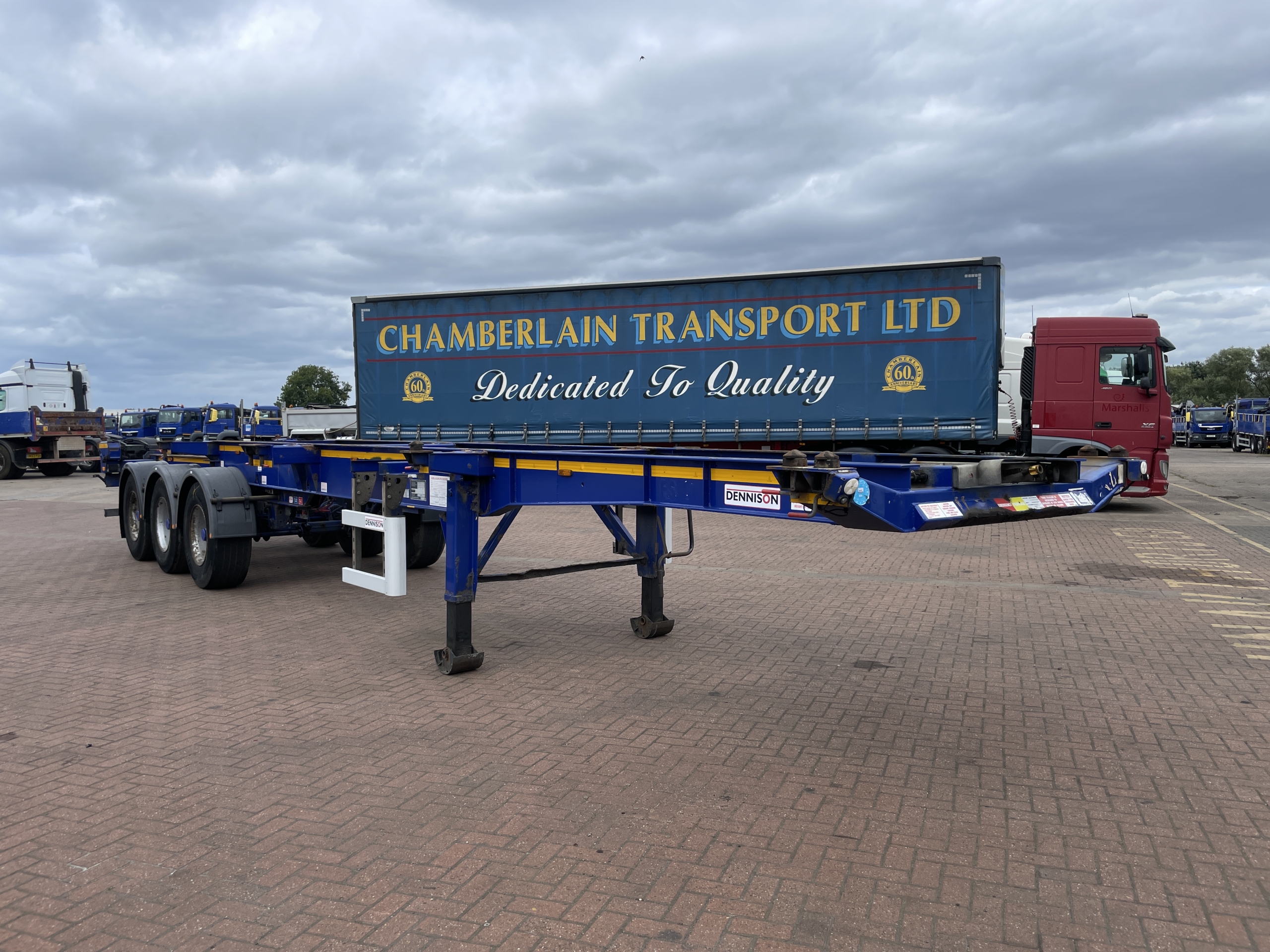 DENNISON LOCK AND GO SLIDING SKELETAL TRAILER – 2013 – C347471 - Walker ...