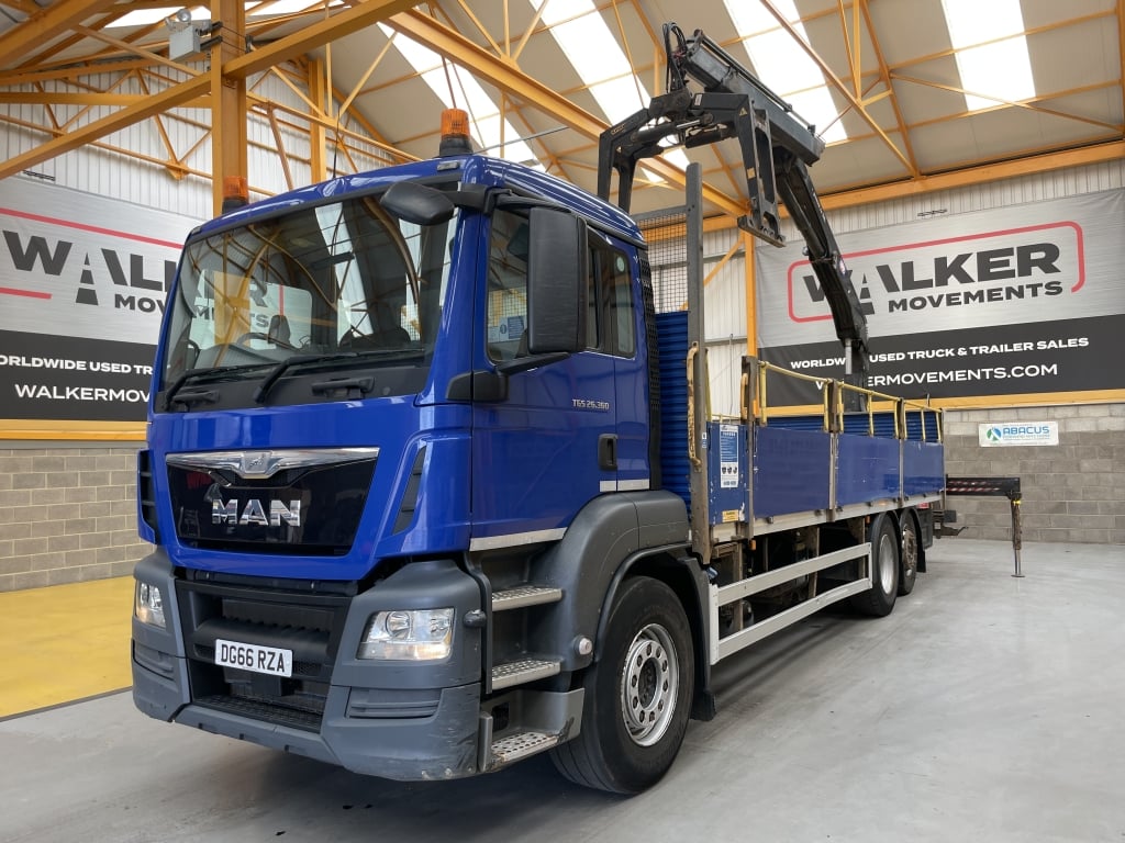 Cranes for Sale | Used Crane Trucks for Sale - Walker Movements