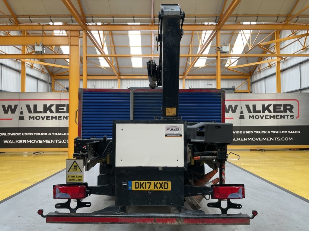 Used Commercial Trucks | Commercial Vehicles for Sale - Walker Movements