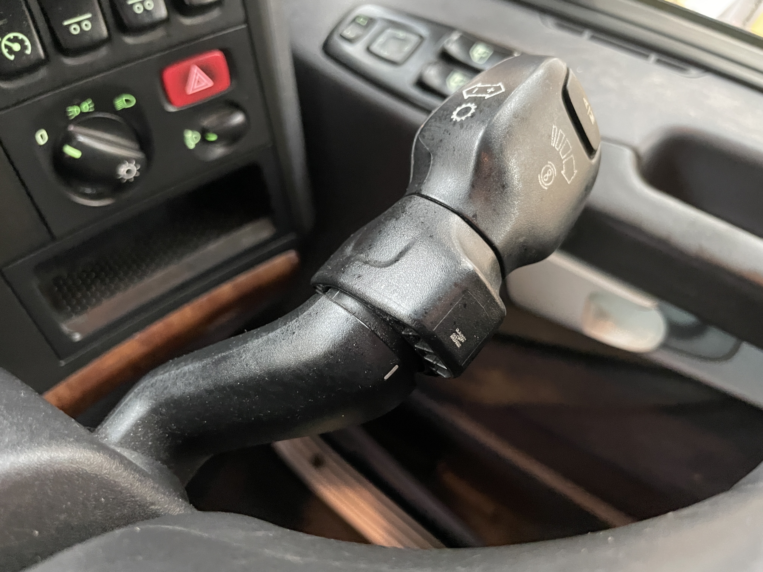 SCANIA R420 TOPLINE 6X2, 26 TONNE DRAWBAR SPEC CURTAINSIDER - 2007 ...