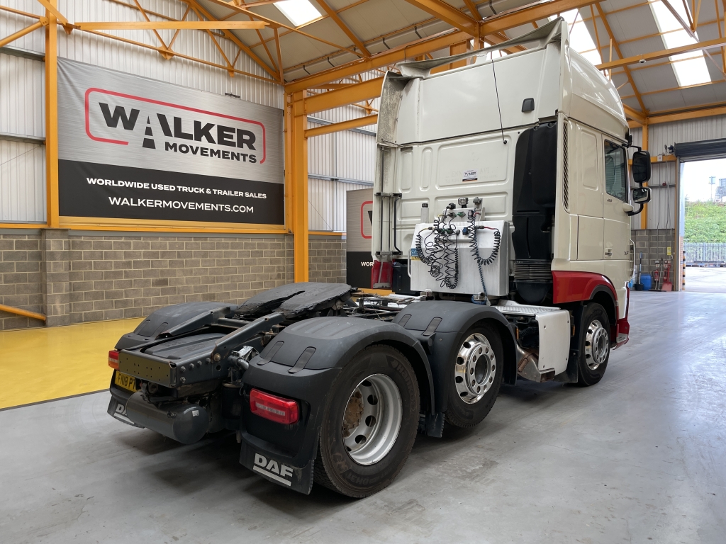 Used Commercial Trucks | Commercial Vehicles for Sale - Walker Movements