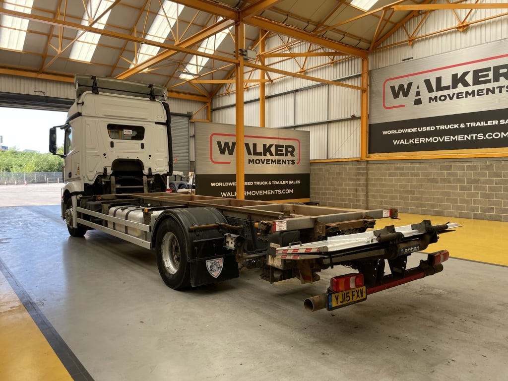 SCANIA R480 TOPLINE 4X2 CURTAINSIDE DRAWBAR OUTFIT - 2008 - MX58 BVH ...