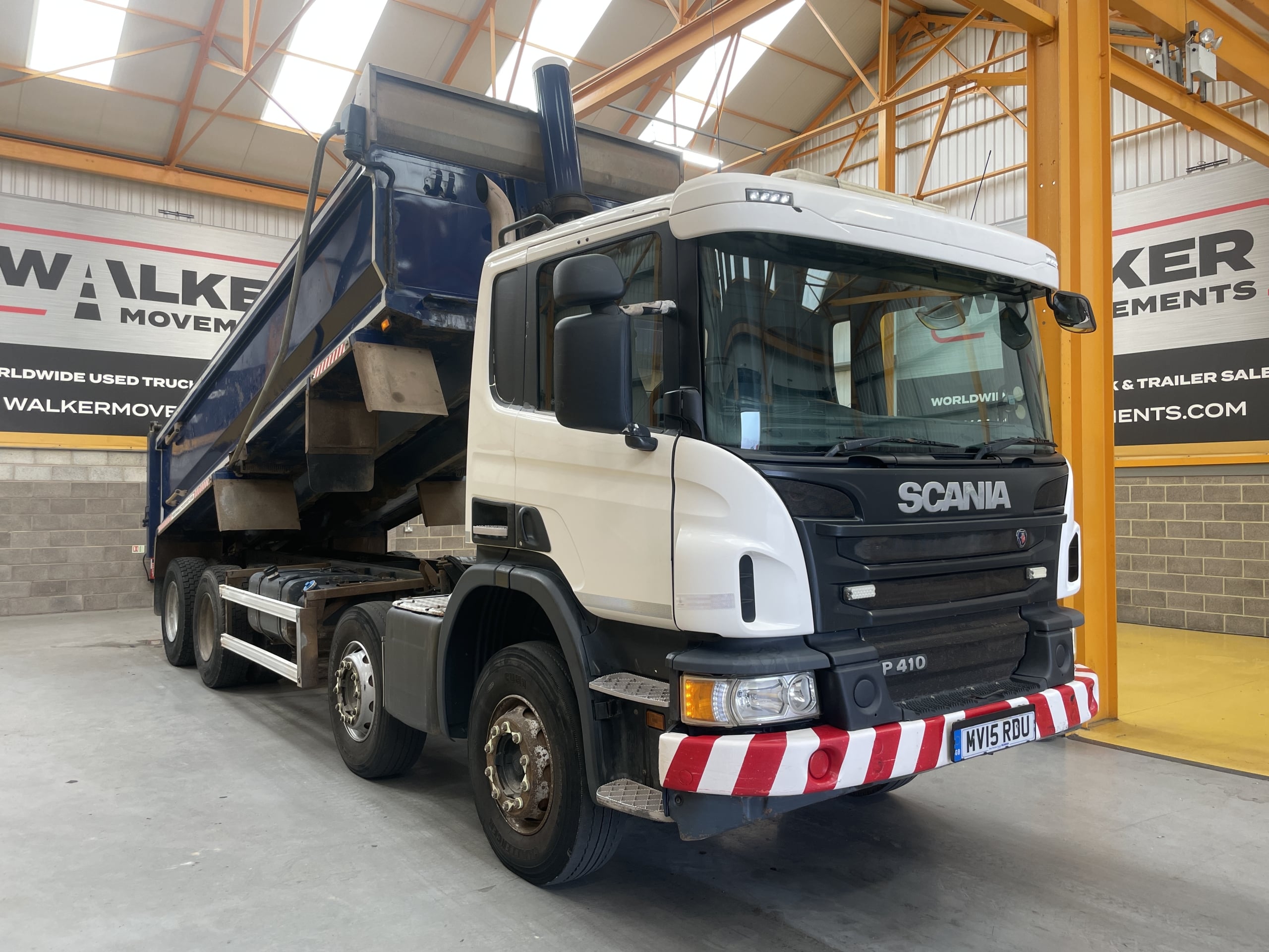 SCANIA P410 8X4 *EURO 6* STEEL TIPPER - 2015 - MV15 RDU - Walker Movements