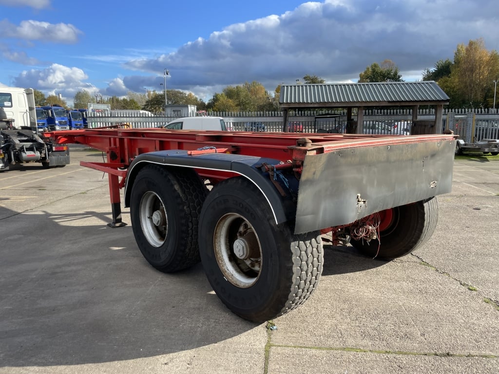 HGV Trailers for Sale | Used Truck Trailers - Walker Movements