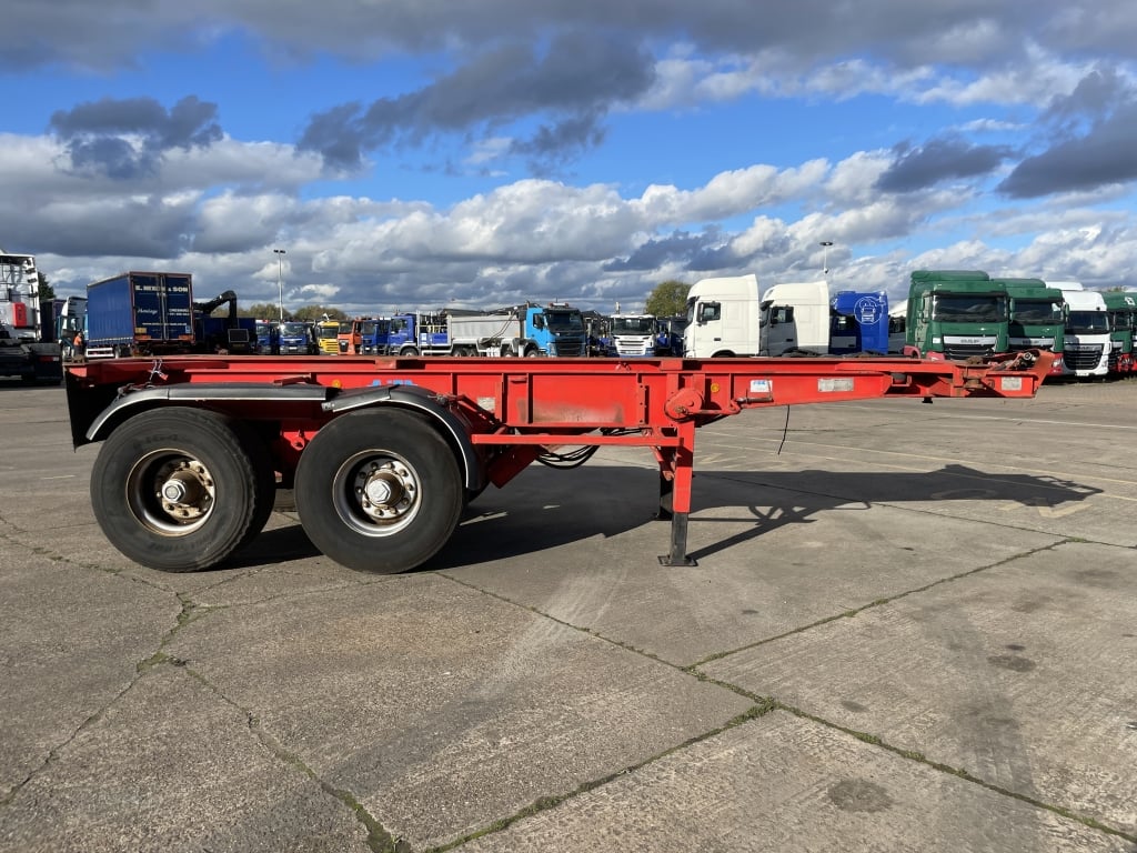 HGV Trailers for Sale | Used Truck Trailers - Walker Movements