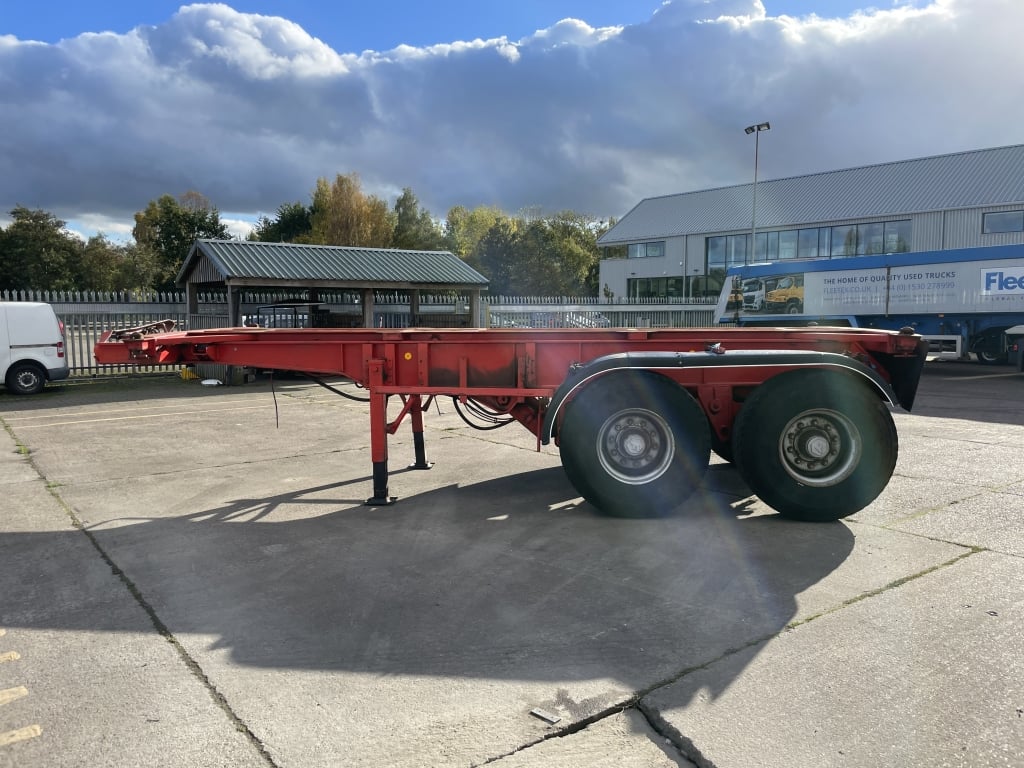 HGV Trailers for Sale | Used Truck Trailers - Walker Movements