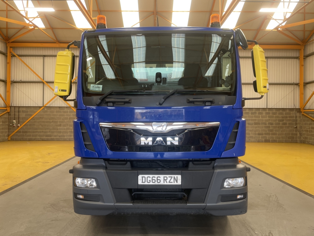 Used MAN Trucks for Sale | MAN Trucks & Lorries for Sale - Walker Movements