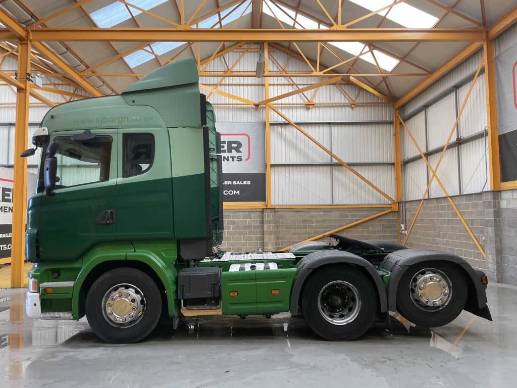 Used Tractor Units for Sale | Tractor Units for Sale UK - Walker Movements