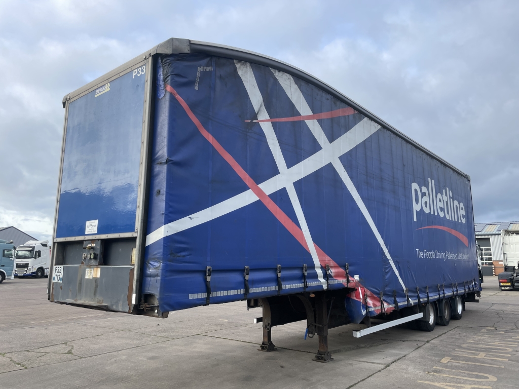 HGV Trailers for Sale | Used Truck Trailers - Walker Movements