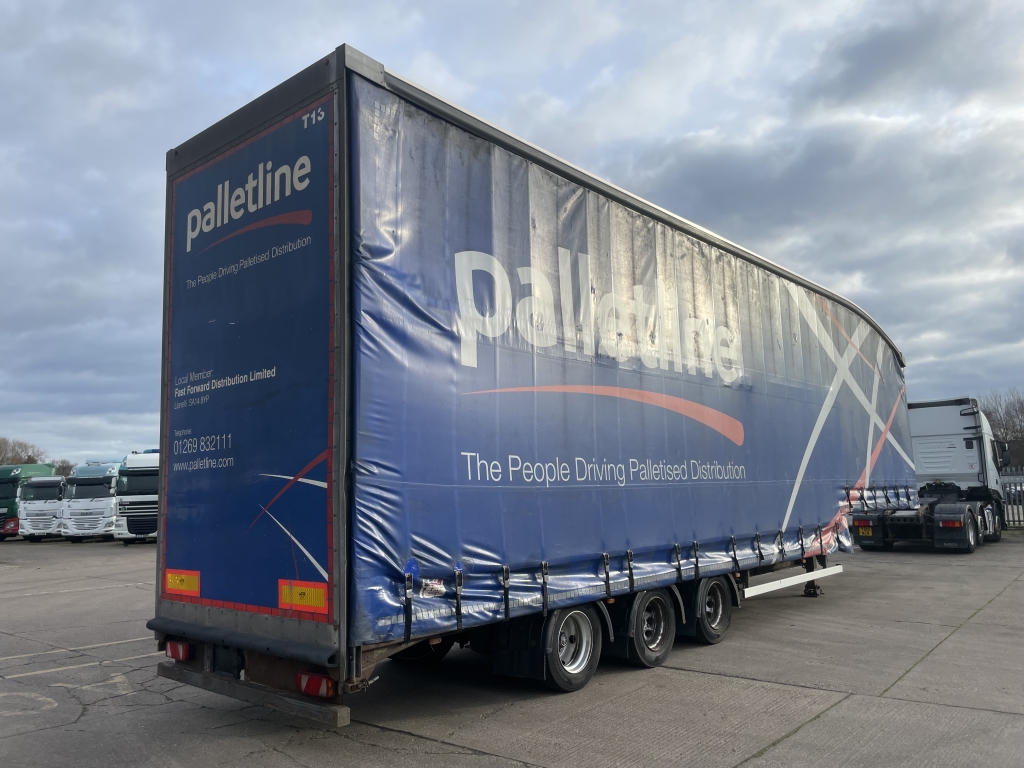 HGV Trailers for Sale | Used Truck Trailers - Walker Movements