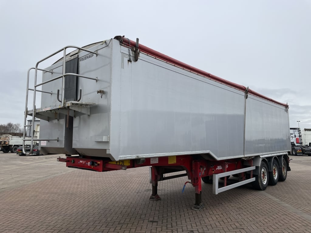 HGV Trailers for Sale | Used Truck Trailers - Walker Movements