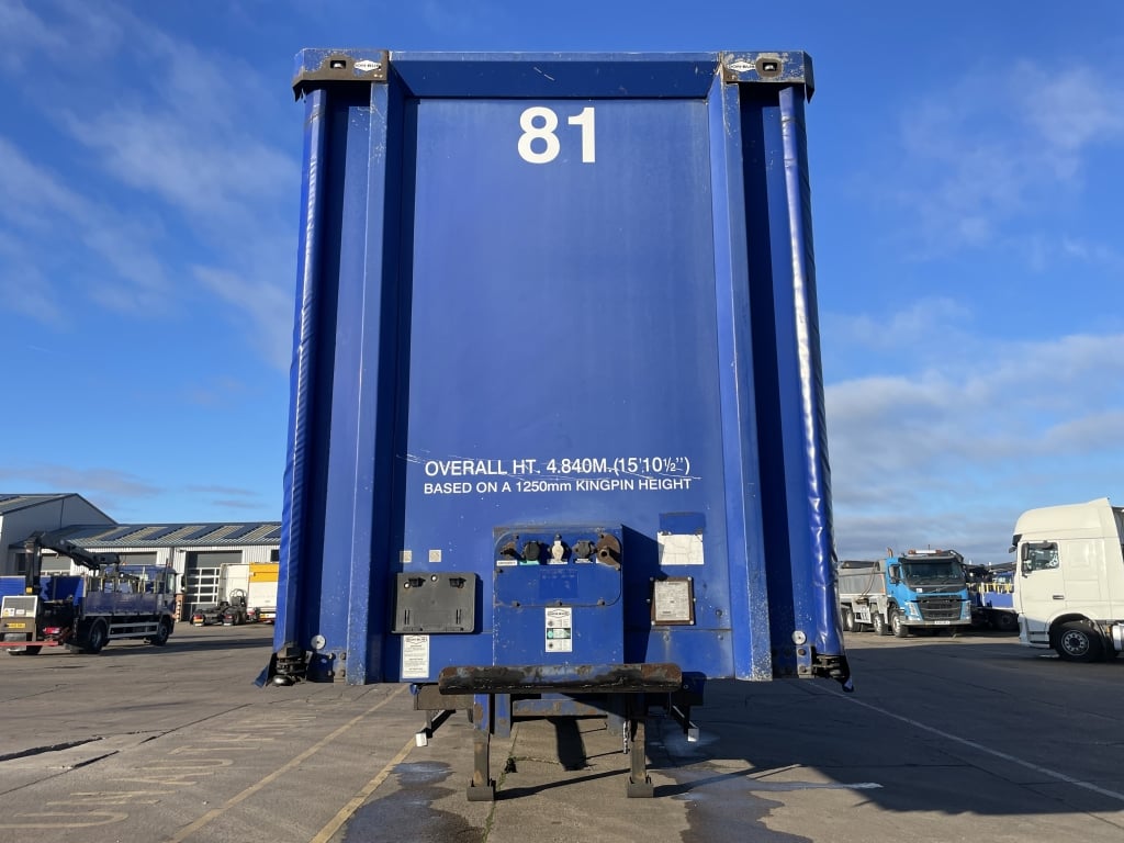 HGV Trailers for Sale | Used Truck Trailers - Walker Movements
