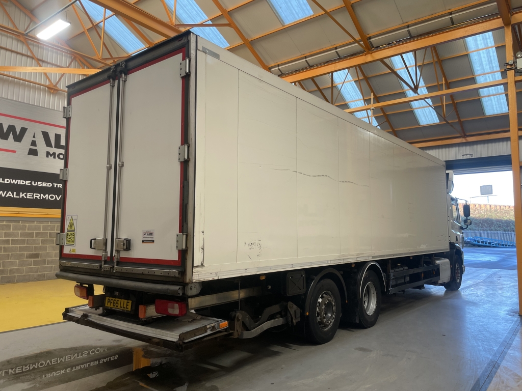 Used Commercial Trucks | Commercial Vehicles for Sale - Walker Movements