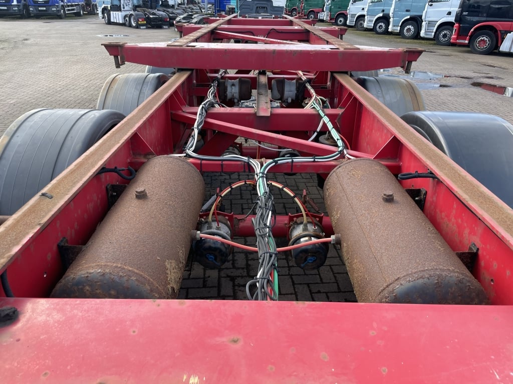 HGV Trailers for Sale | Used Truck Trailers - Walker Movements