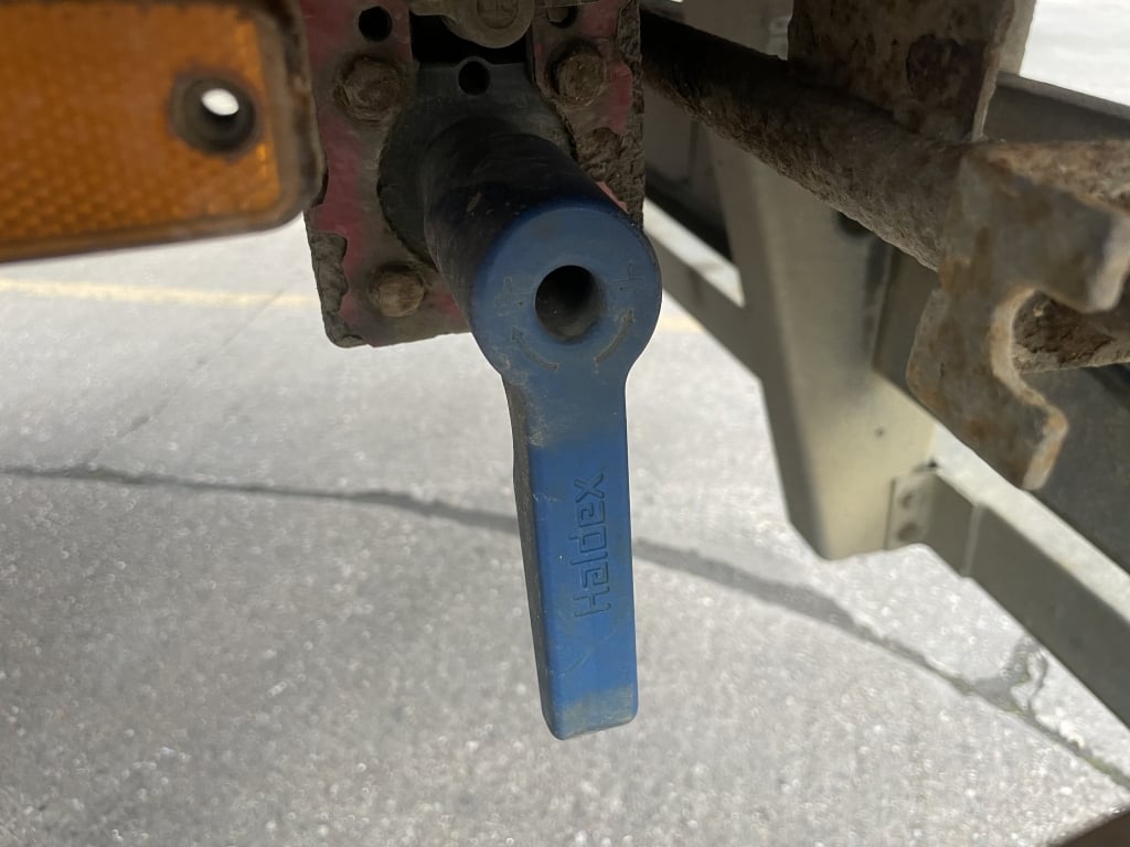 HGV Trailers for Sale | Used Truck Trailers - Walker Movements