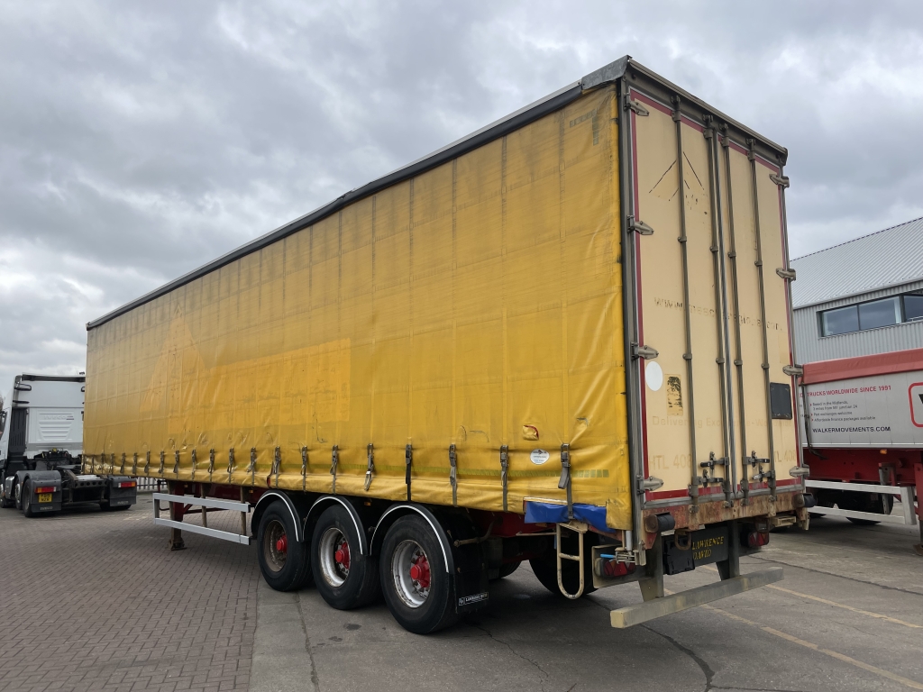 HGV Trailers for Sale | Used Truck Trailers - Walker Movements