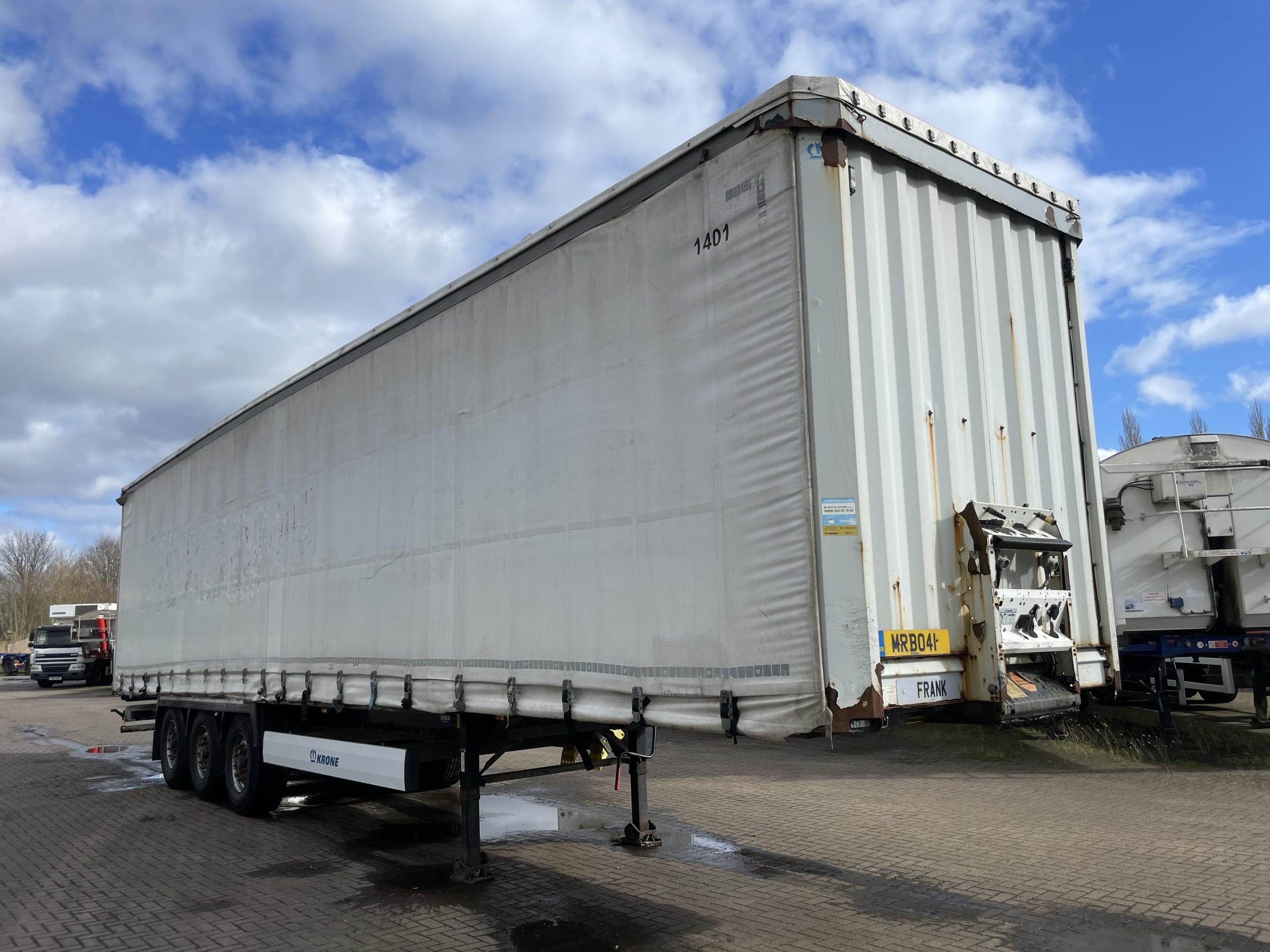 KRONE EURO LINER CURTAINSIDE TRAILER - 2014 - C372599 - Walker Movements