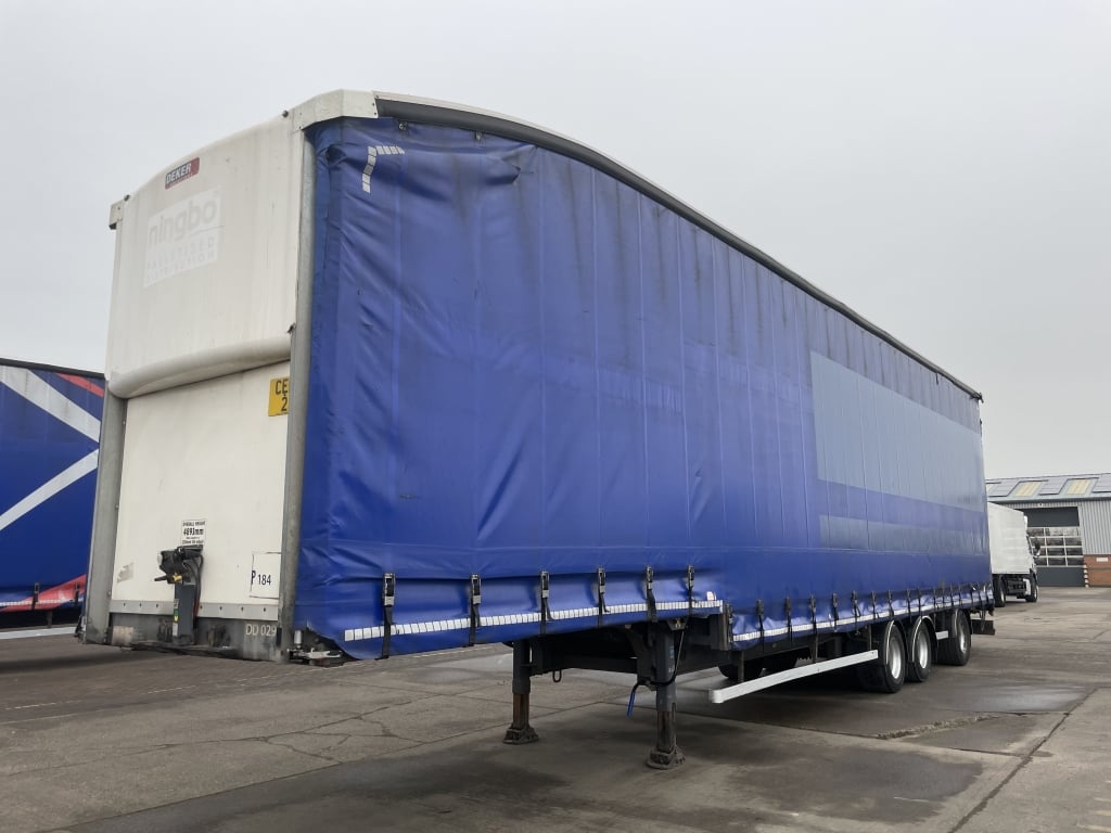 HGV Trailers for Sale | Used Truck Trailers - Walker Movements