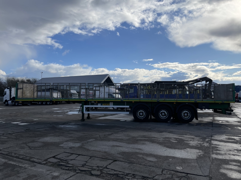 HGV Trailers for Sale | Used Truck Trailers - Walker Movements