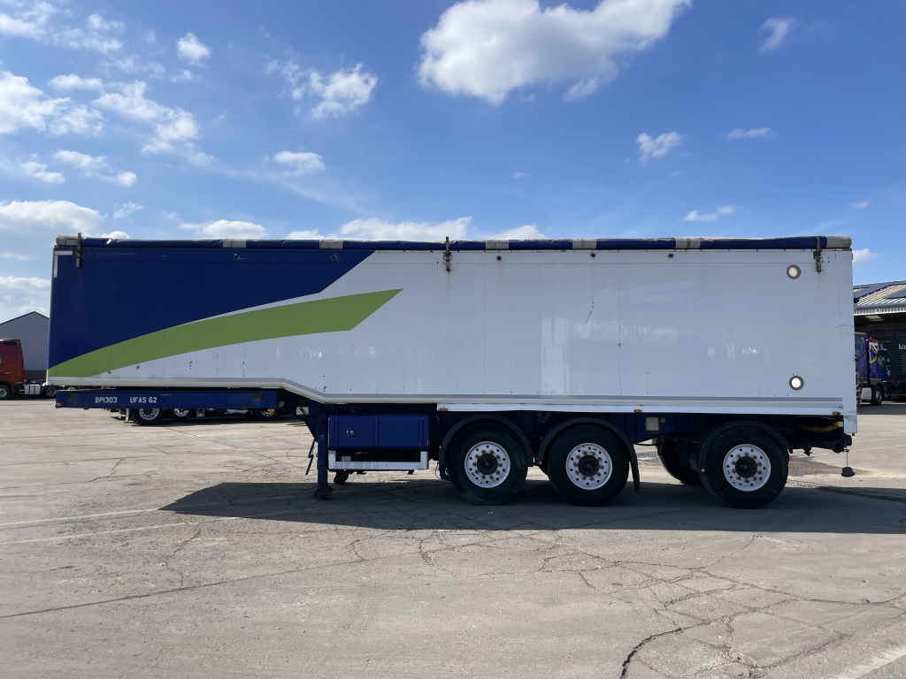 HGV Trailers for Sale | Used Truck Trailers - Walker Movements