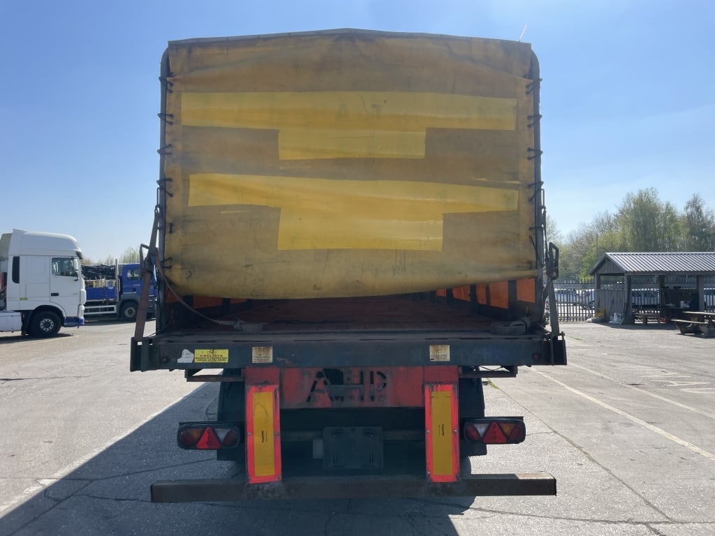 HGV Trailers for Sale | Used Truck Trailers - Walker Movements