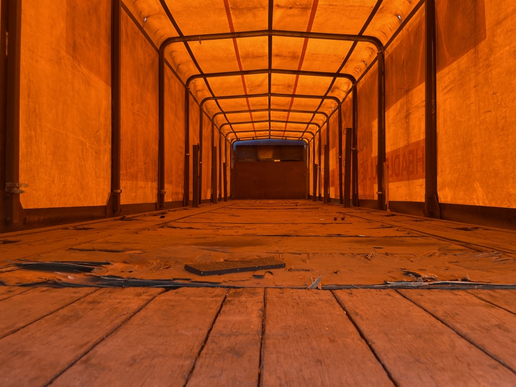 HGV Trailers for Sale | Used Truck Trailers - Walker Movements