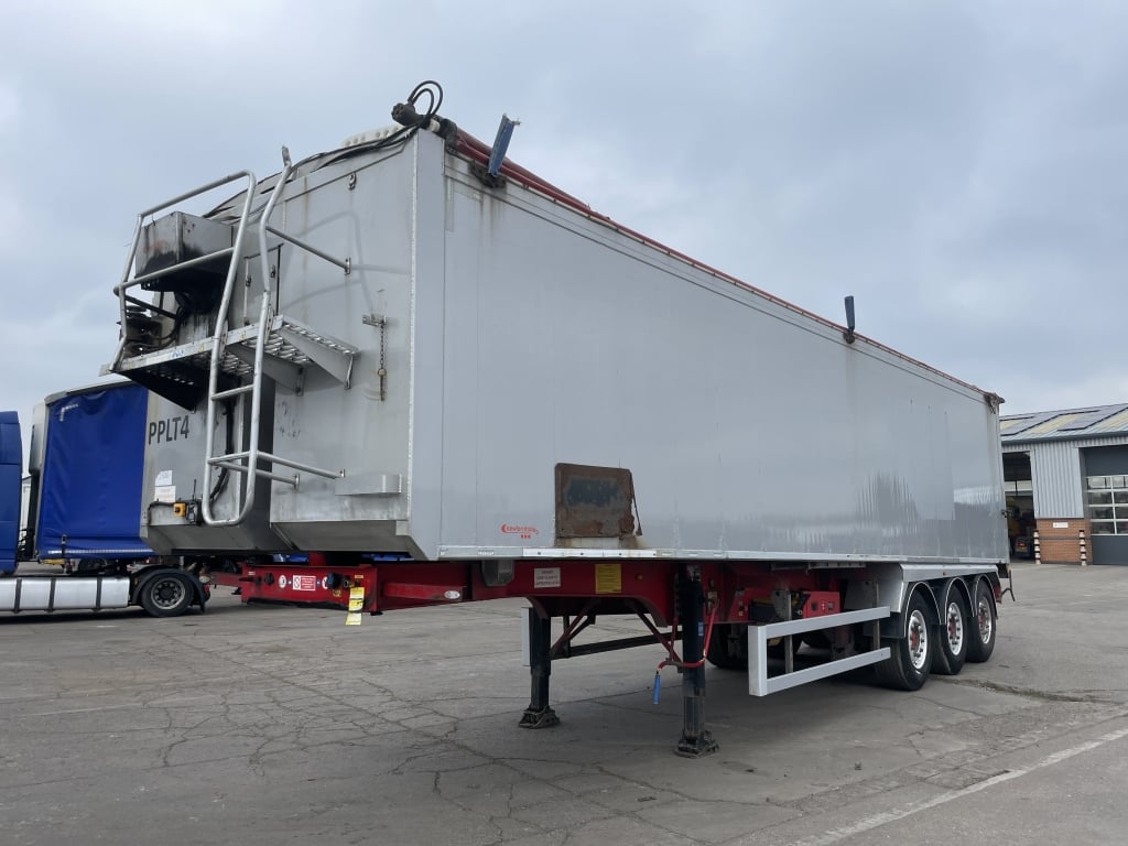 HGV Trailers for Sale | Used Truck Trailers - Walker Movements