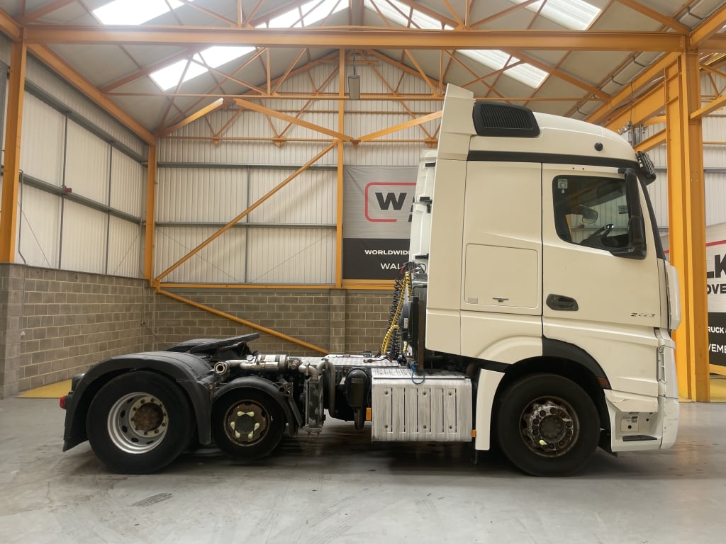 Used Tractor Units for Sale | Tractor Units for Sale UK - Walker Movements