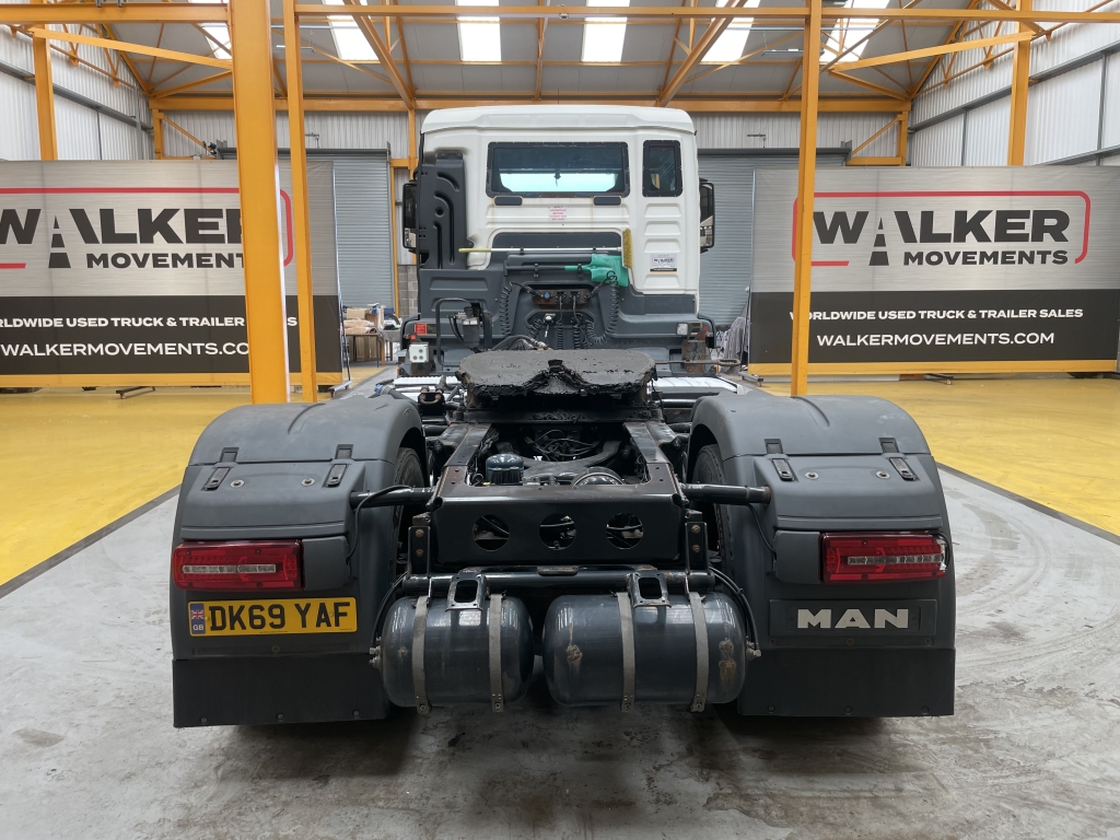 MERCEDES ACTROS 2551 *EURO 6* GIGASPACE 6X2 TAG AXLE TRACTOR UNIT ...