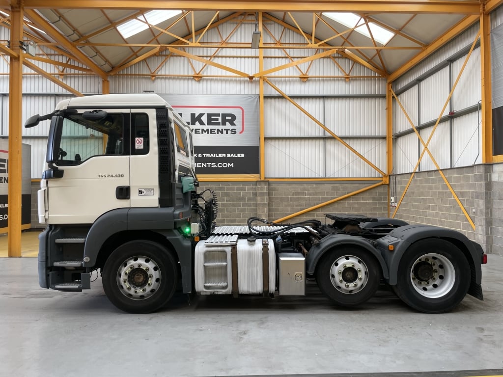 Used Tractor Units for Sale | Tractor Units for Sale UK - Walker Movements