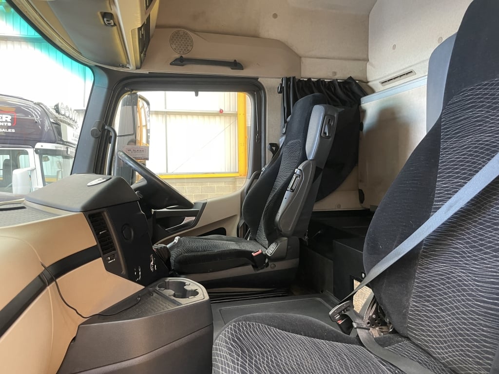 Used Mercedes Trucks for Sale | Mercedes Trucks & Lorries for Sale ...