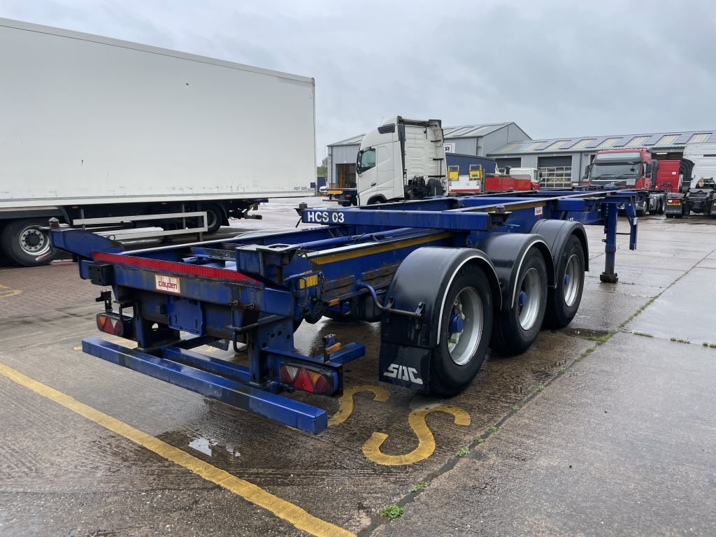 HGV Trailers for Sale | Used Truck Trailers - Walker Movements