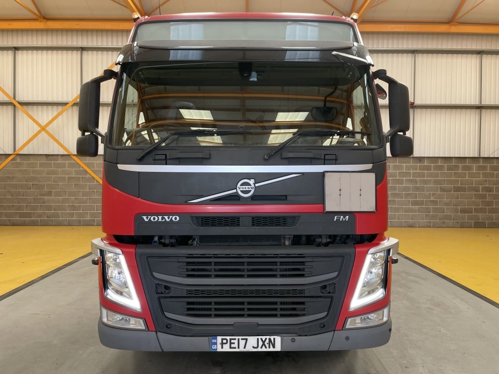 Used Tractor Units for Sale | Tractor Units for Sale UK - Walker Movements