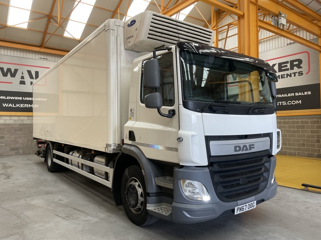 DAF CF260 *EURO 6*, 4X2 18 TONNE FRIDGE/FREEZER – 2017 – PN67 OOG - Walker Movements