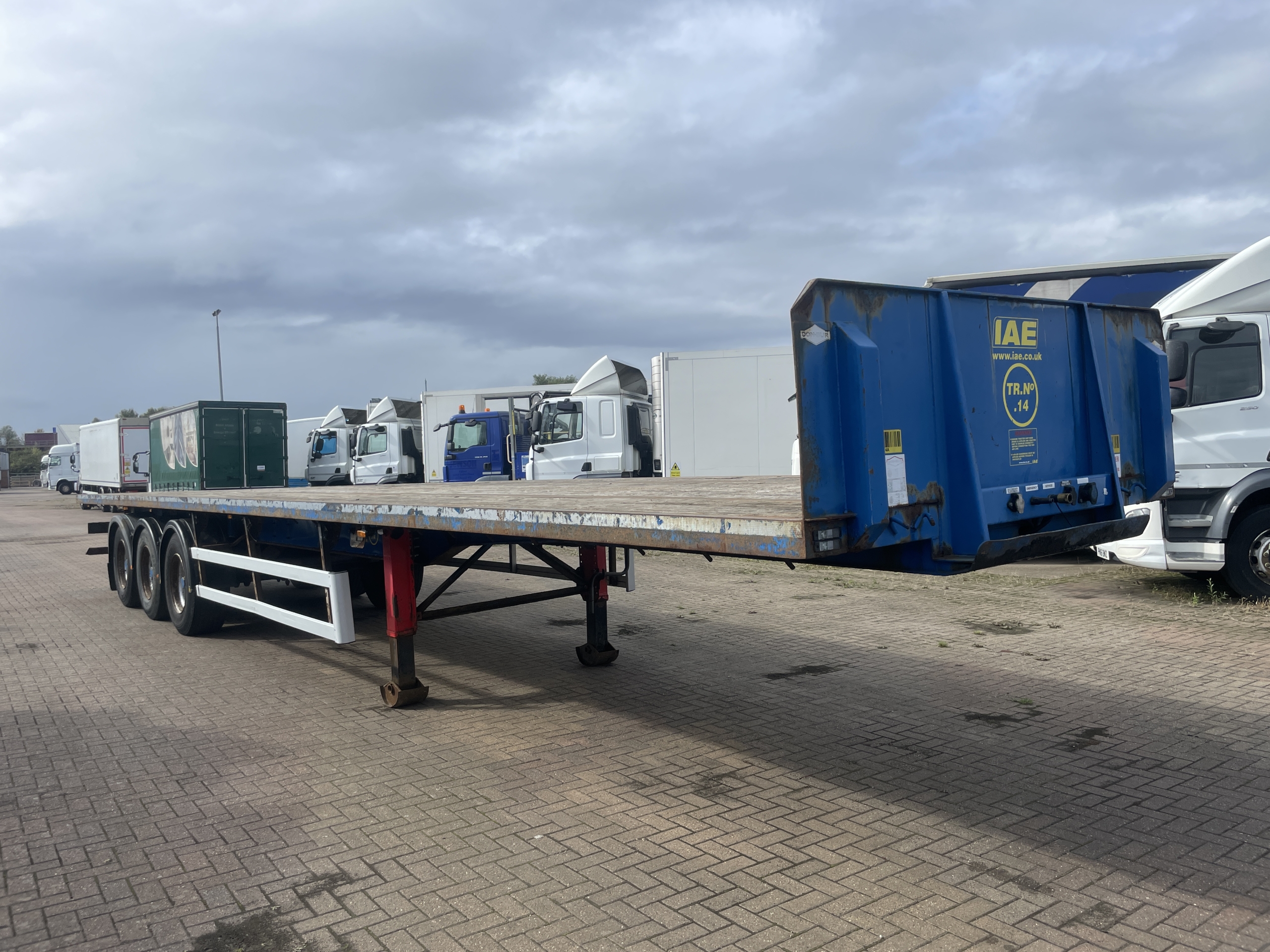 DON BUR 45FT FLATBED TRAILER - 2011 - C318311 - Walker Movements