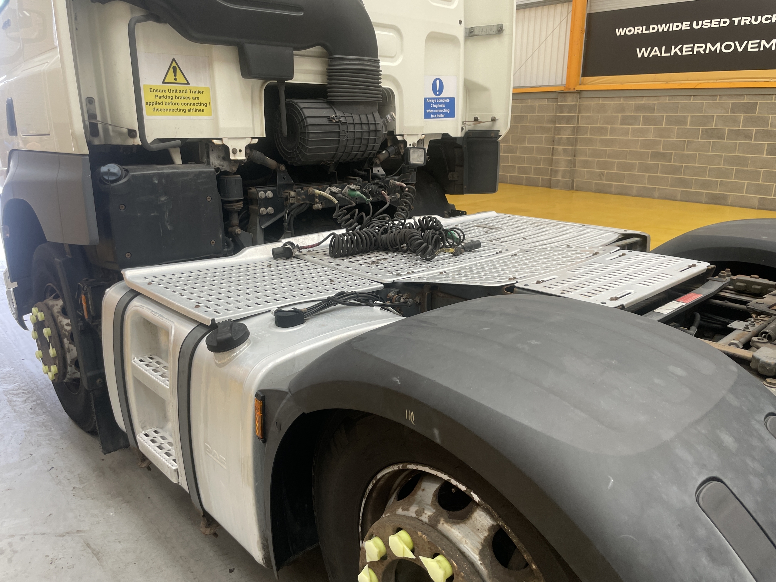 DAF CF460 *EURO 6* SPACE CAB 6X2 TRACTOR UNIT – 2017 – FN17 KNG ...