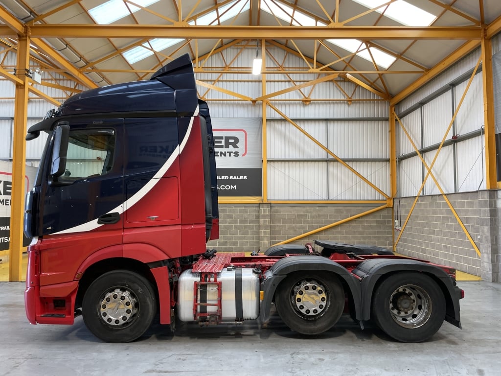 Used Tractor Units for Sale | Tractor Units for Sale UK - Walker Movements