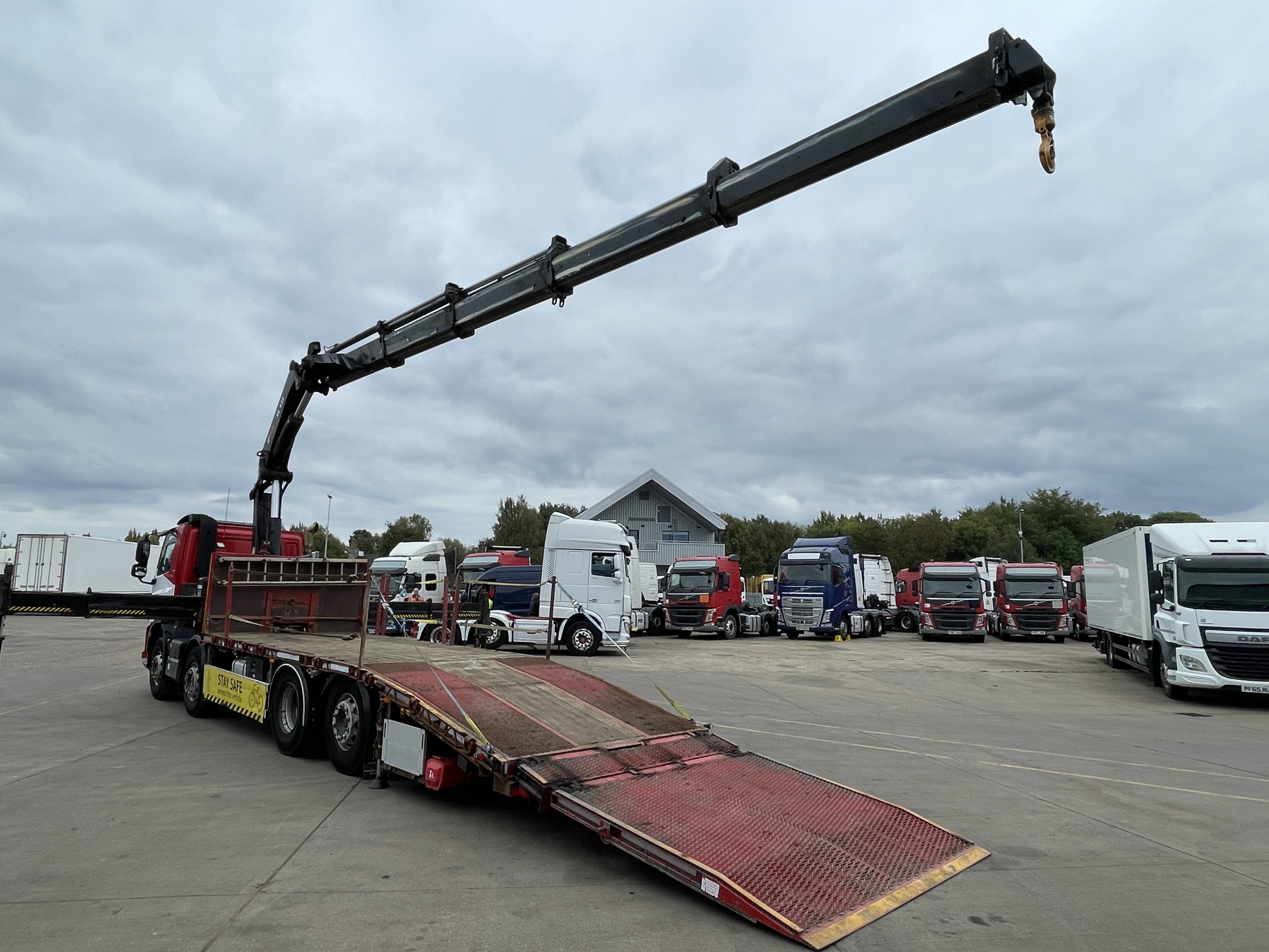 DAF CF460 *EURO 6* 8X2 DRAWBAR SPEC BEAVERTAIL/CRANE - 2018 - PN68 XVE ...
