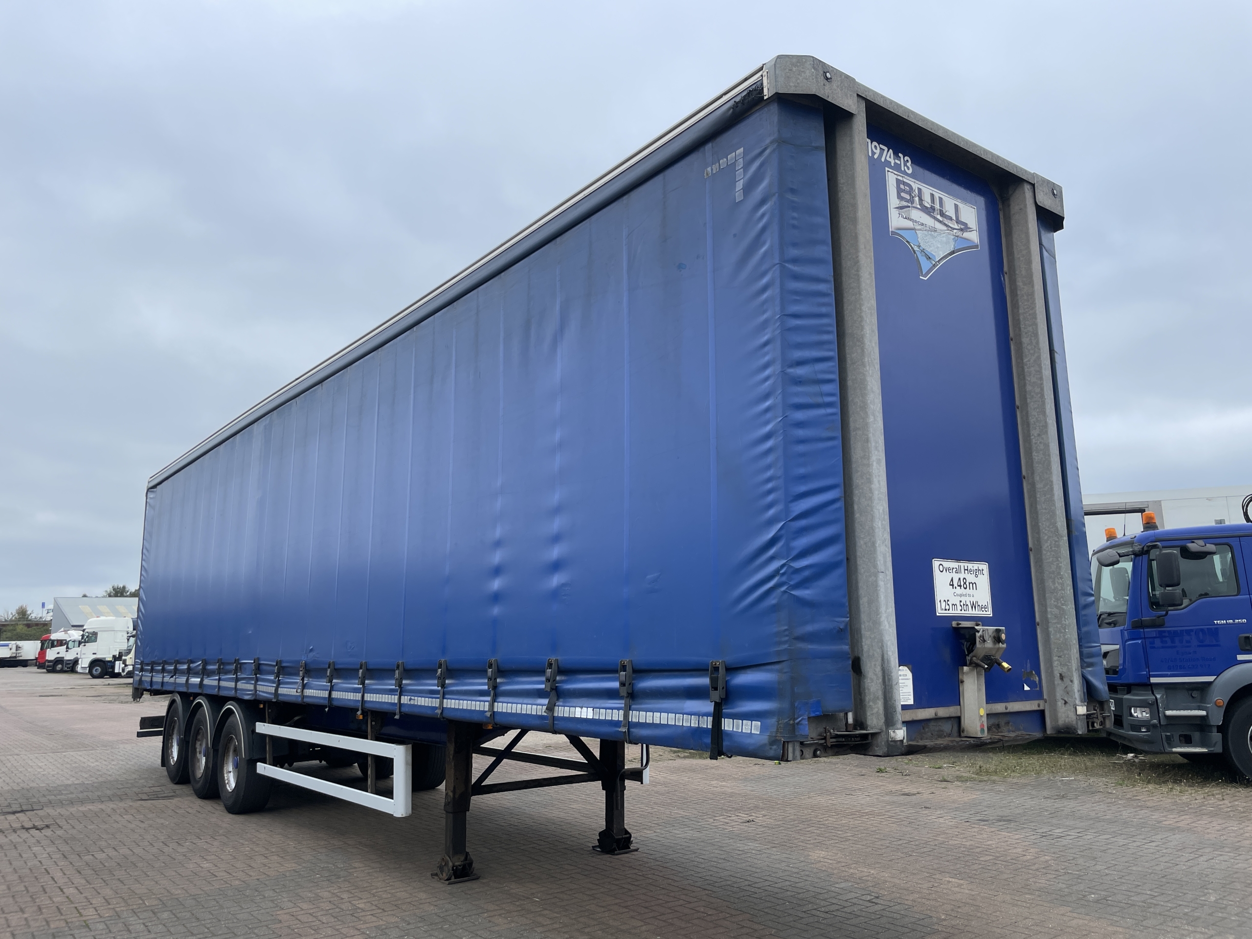 SDC 45FT CURTAINSIDE TRAILER - 2013 - C348344 - Walker Movements