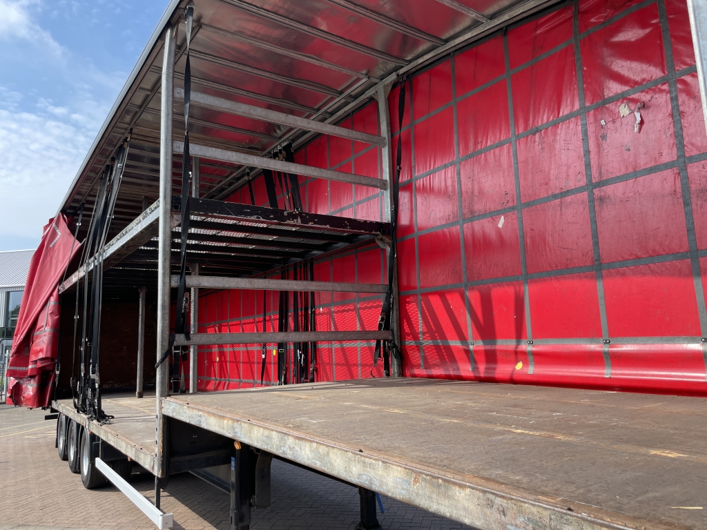 HGV Trailers for Sale | Used Truck Trailers - Walker Movements