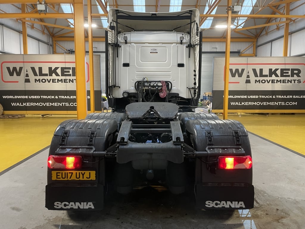 Used Tractor Units for Sale | Tractor Units for Sale UK - Walker Movements