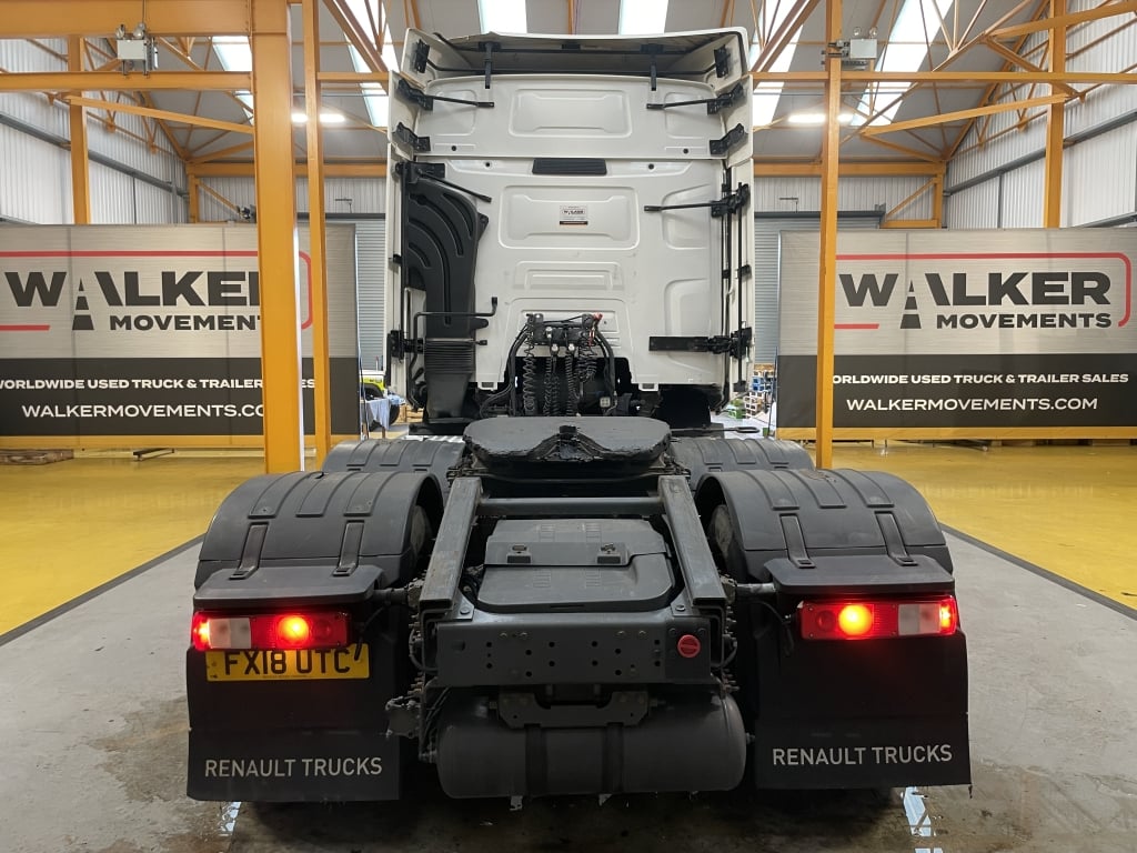 Used Tractor Units for Sale | Tractor Units for Sale UK - Walker Movements