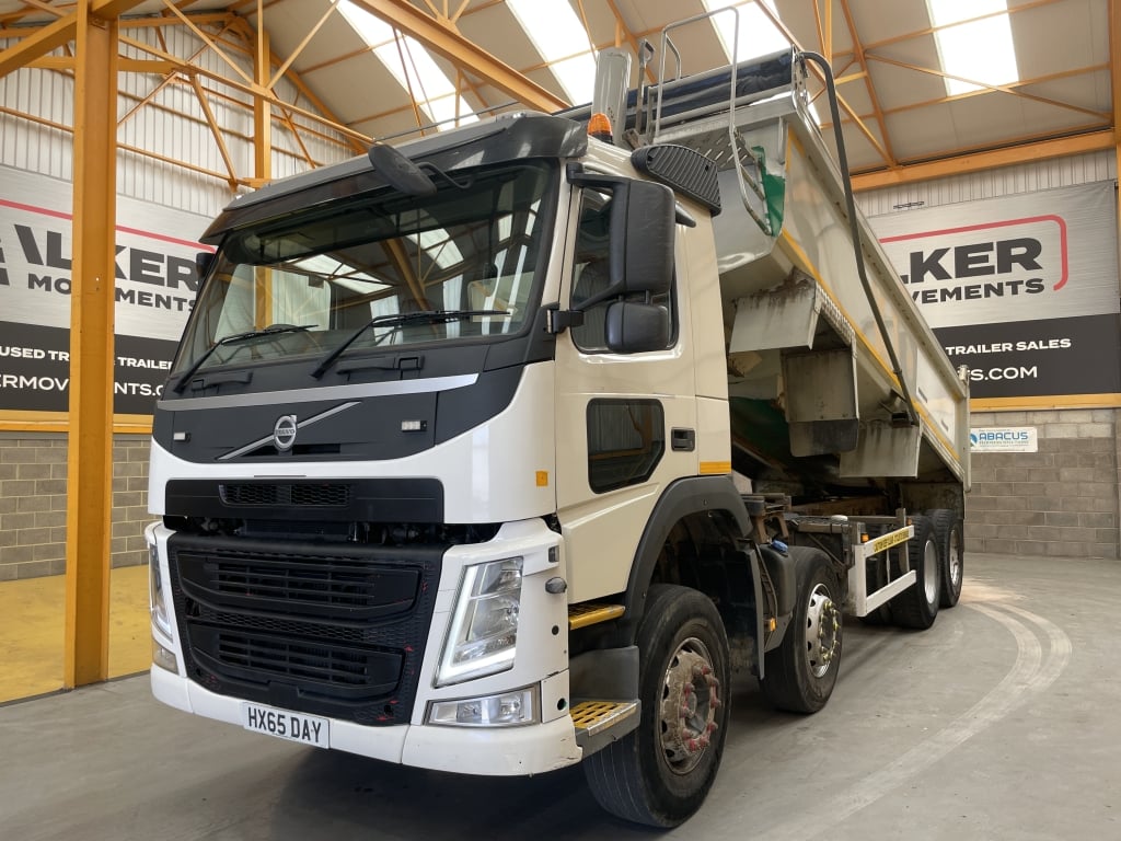 VOLVO FM 370 *EURO 6*, 8X4 ALUMINIUM TIPPER - 2014 - CD14 DAY - Walker ...
